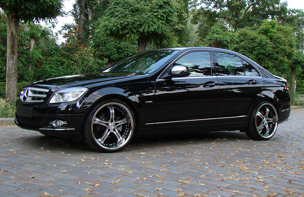 Mercedes-Benz C200 W204 by MEC Design | BENZTUNING
