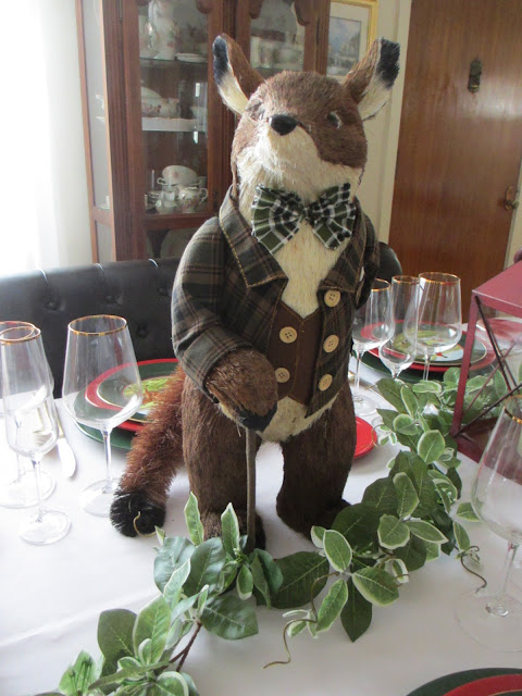 The Welcomed Guest: Fox Hunt Tablescape