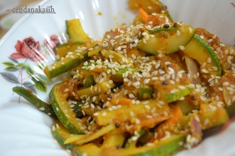 Cendana Kasih: Dalca Sayur dan Acar Rampai