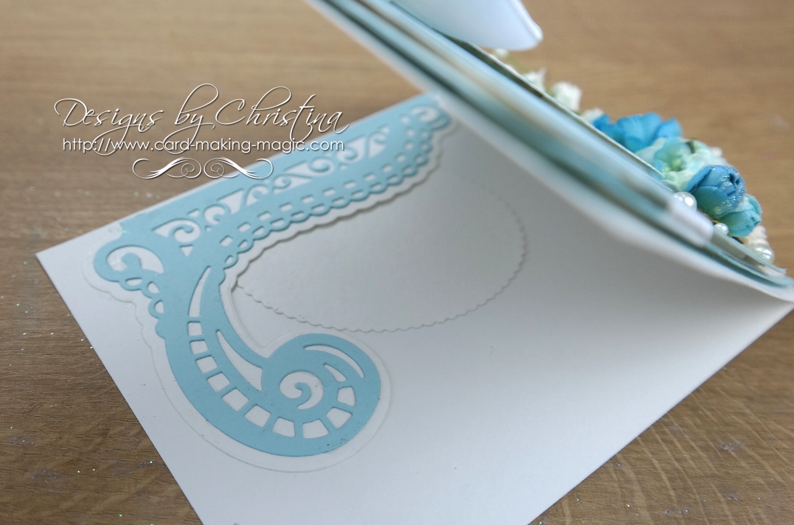 Flowers, Ribbons and Pearls: 5x7 Card and Box - Turquoise Floral Card
