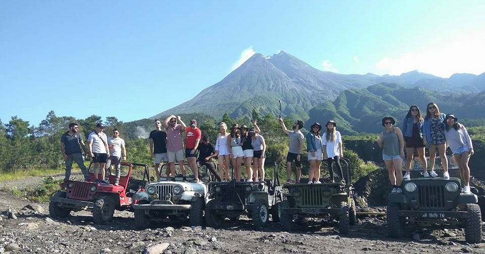 indonesia volcano tour