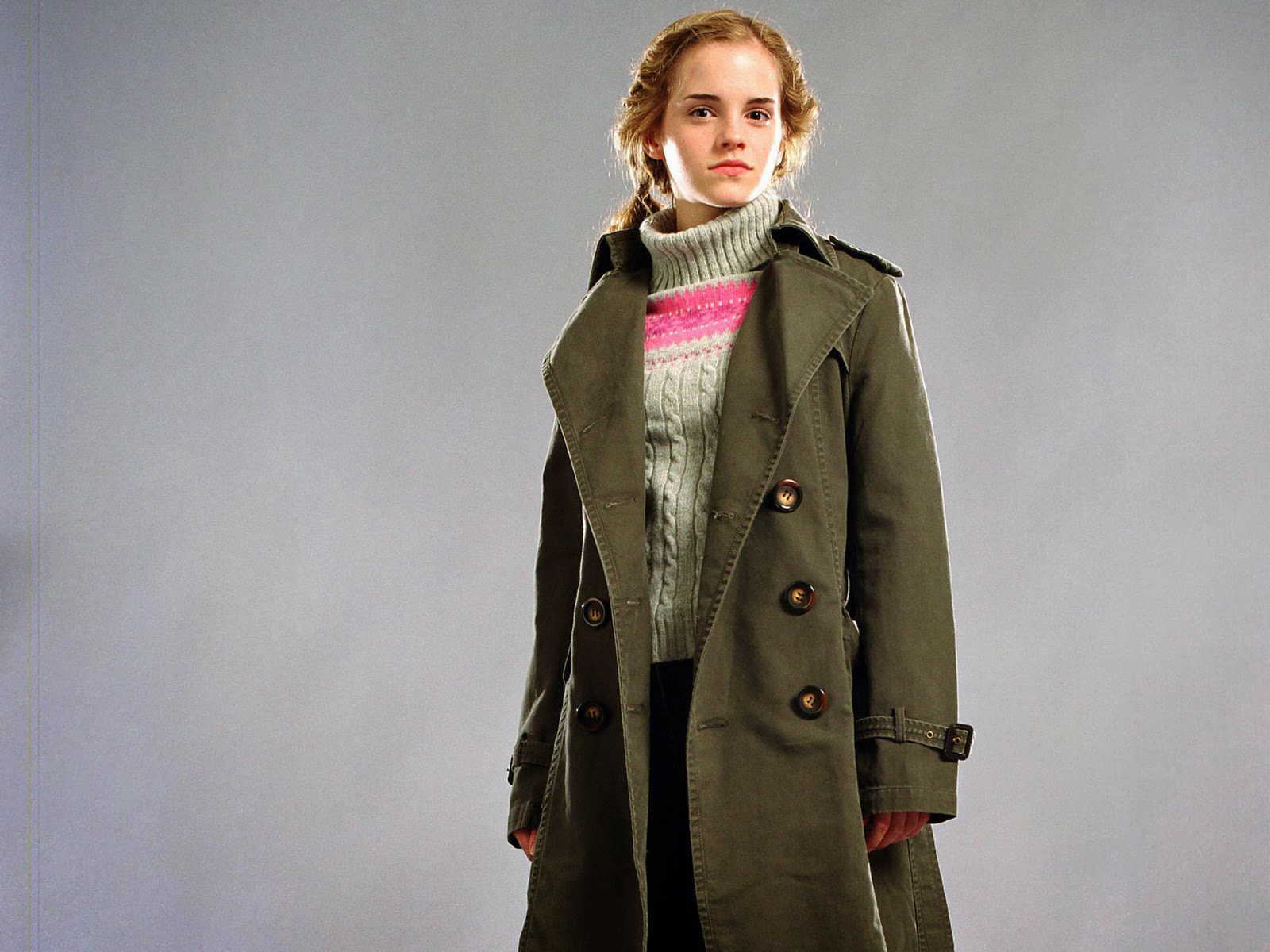 Emma Watson Widescreen Wallpapers