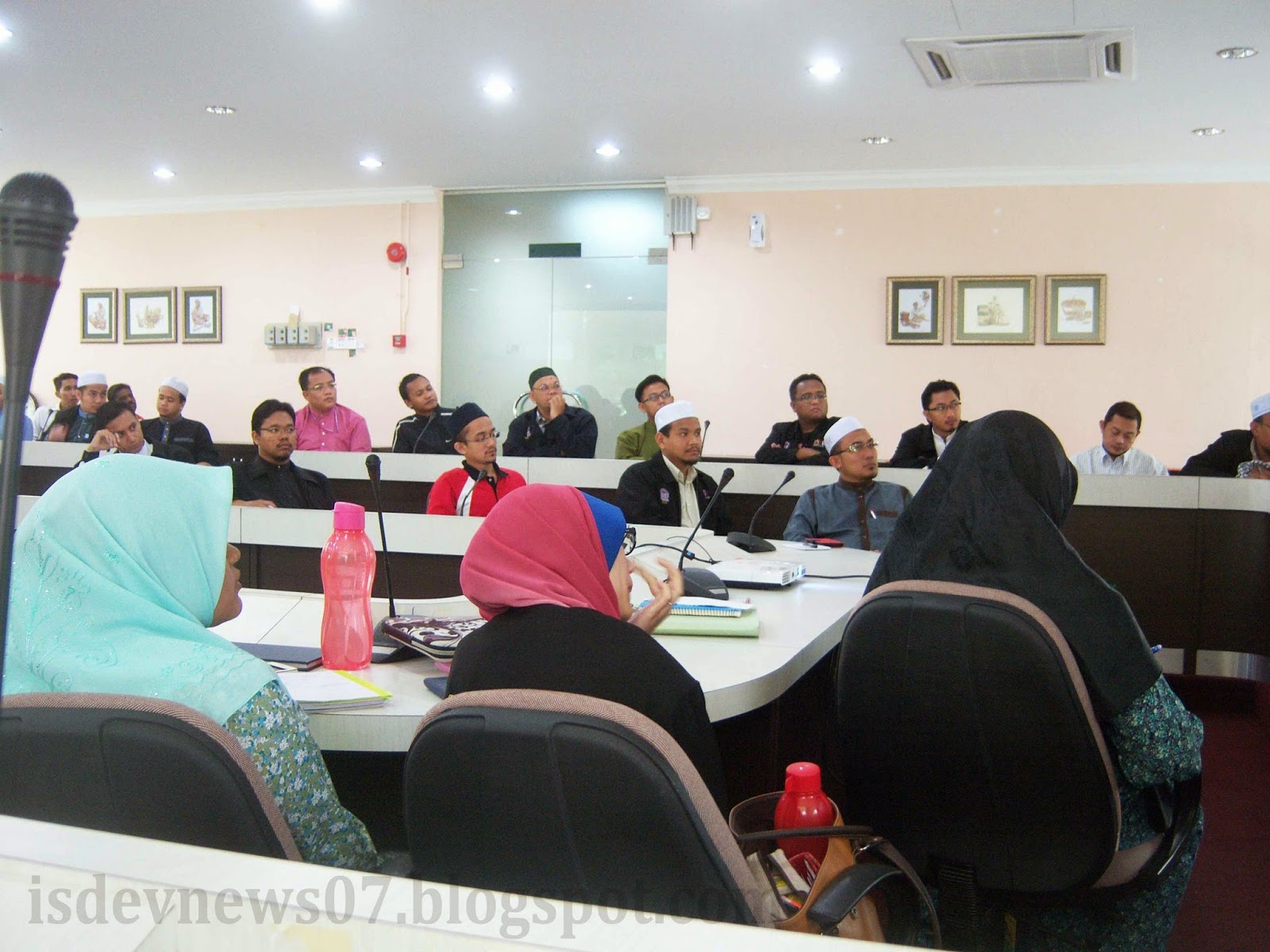 ISDEV NEWS: IT IS ALL ABOUT GETTING BACK TO FITRAH