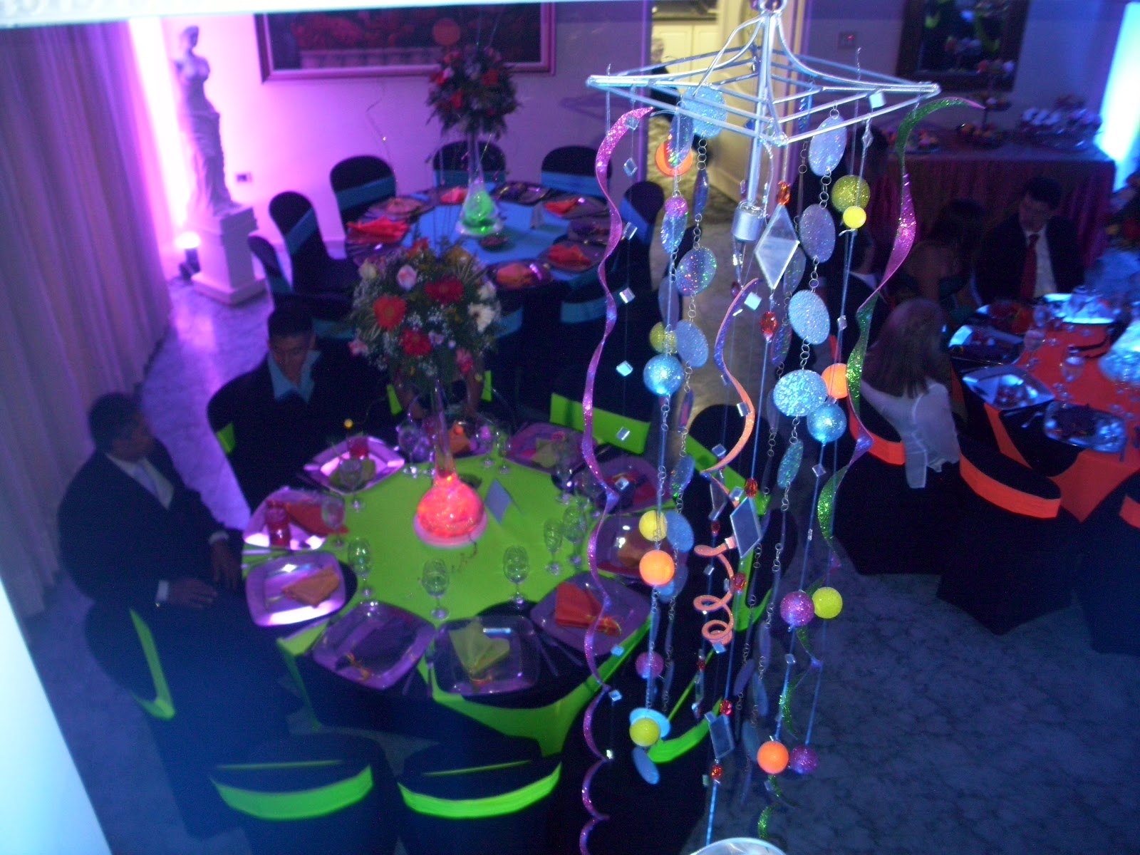 Salón Cascajal - Casa # 5: Temática Neón