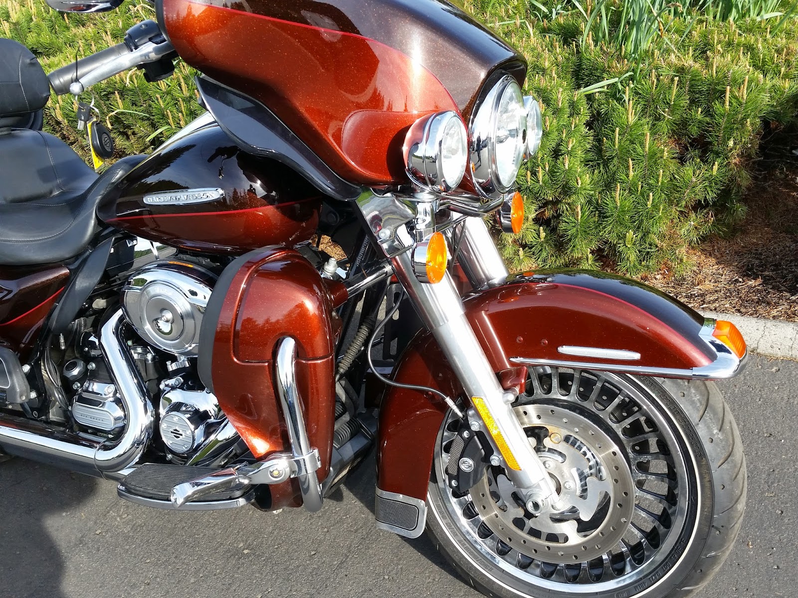 OMG Motorsports: 2011 HARLEY FLHTK ULTRA LIMITED 5,900 MILES CANDY ROOT ...