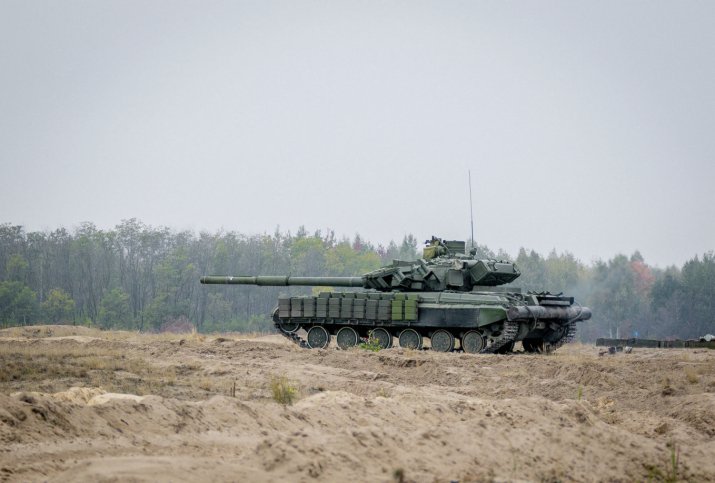 La RDC avait acheté en secret 25 blindés T-64 d’occasion à l'Ukraine en ...