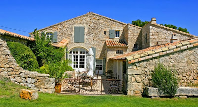 VICTORIANAGE: Provence in detail