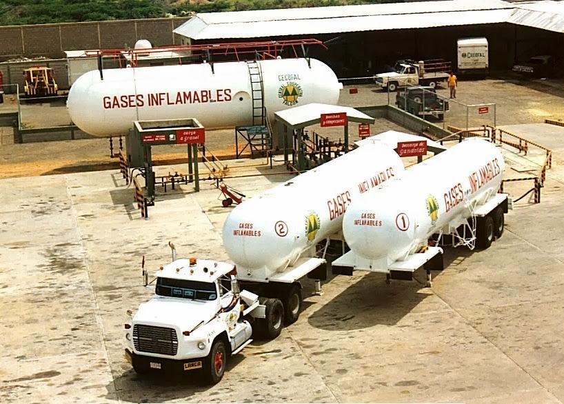 CENTRAL COOPERATIVA FALCÓN "CECOFAL": SERVICIOS