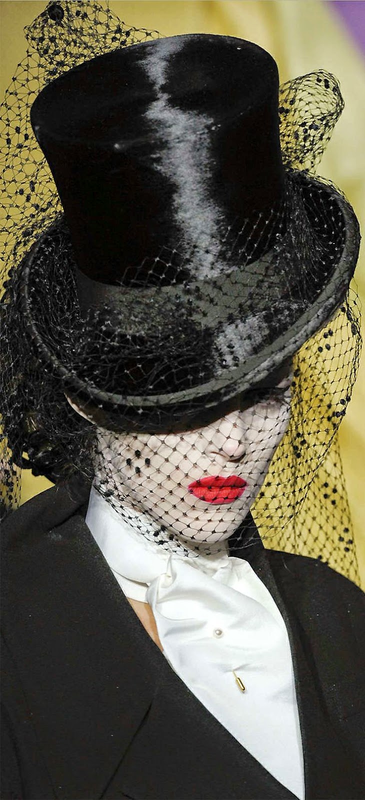 Inspiration: Veiled Hats