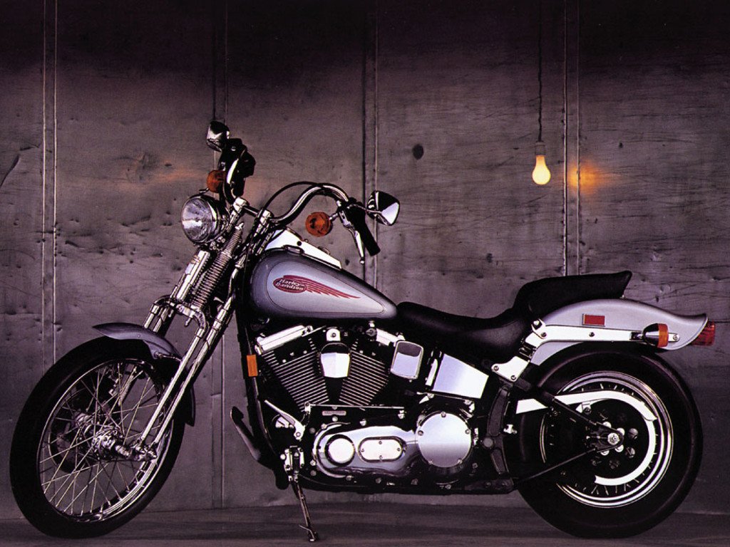 Harley Davidson Motorcycle: Harley Davidson Motorcycle