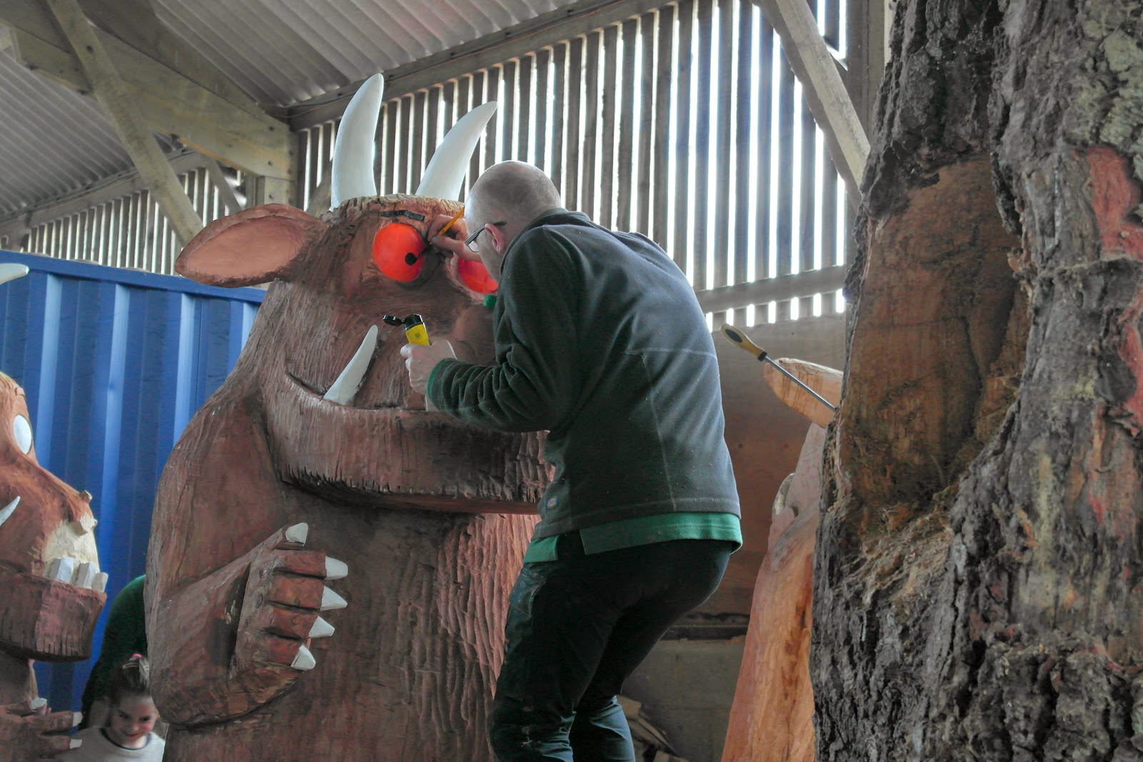 Me and my shadow: How to make a Gruffalo