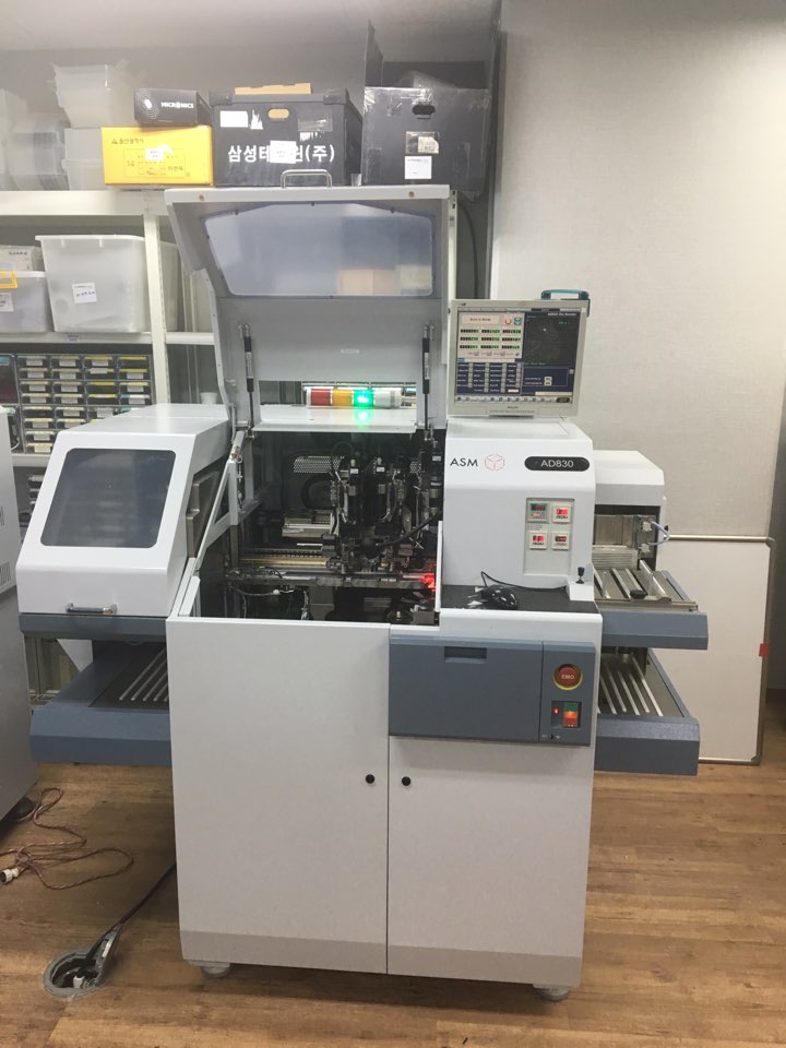 Die bonder - ASM AD830