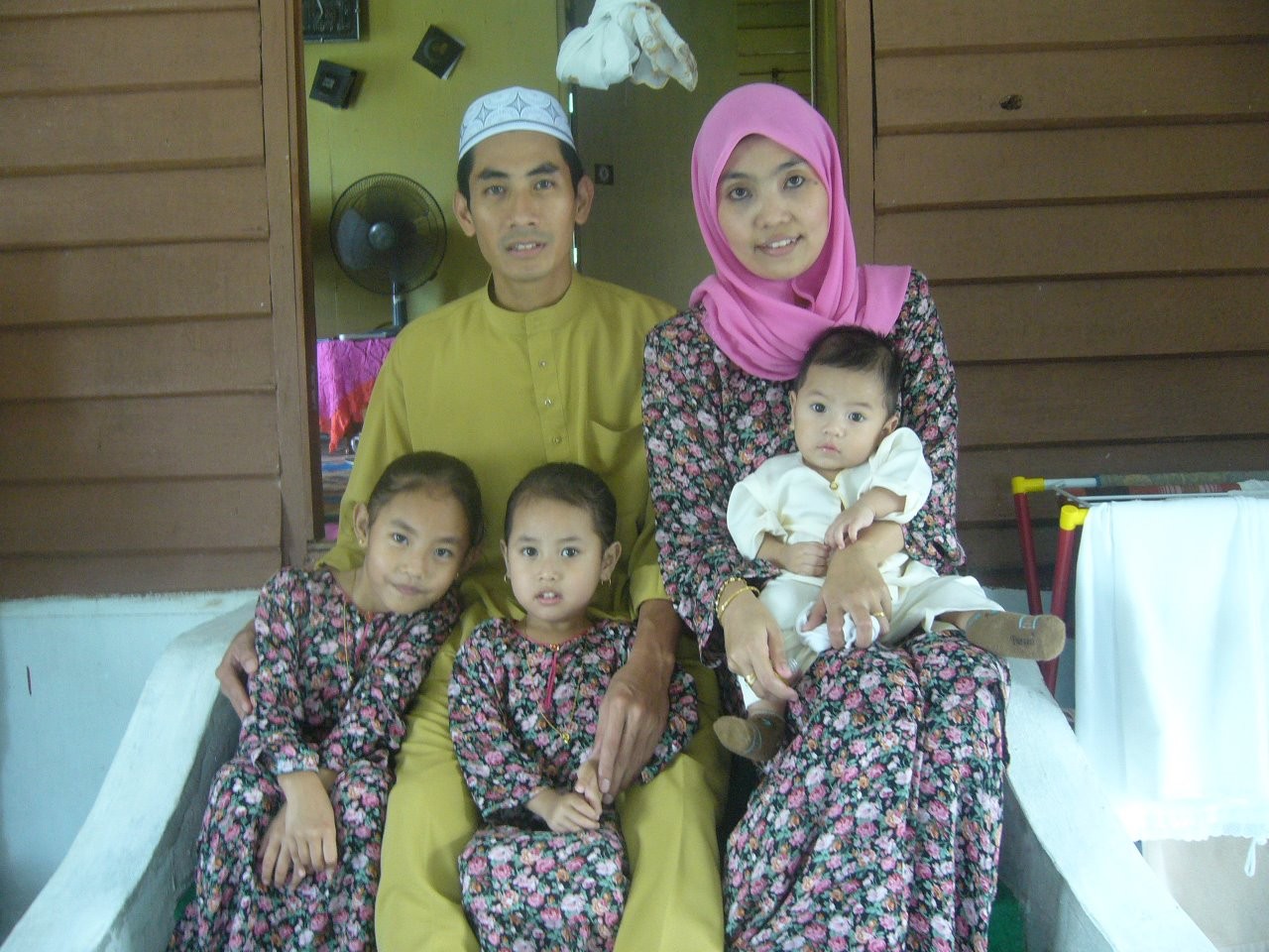 Kisah Ayiez, Amir, Alya, Anis & Aiman