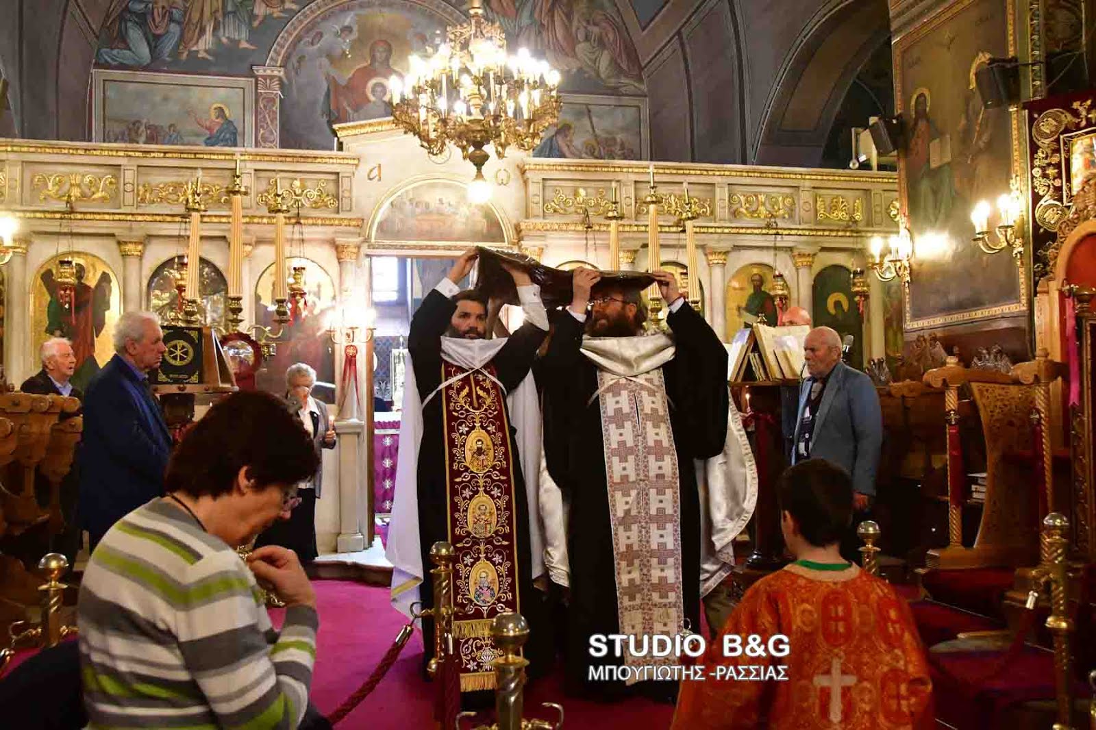 Άγιοι και Εκκλησία: Η ΑΠΟΚΑΘΗΛΩΣΗ ΣΤΟ ΜΗΤΡΟΠΟΛΙΤΙΚΟ ΝΑΟ ΤΟΥ ΑΓΙΟΥ ...
