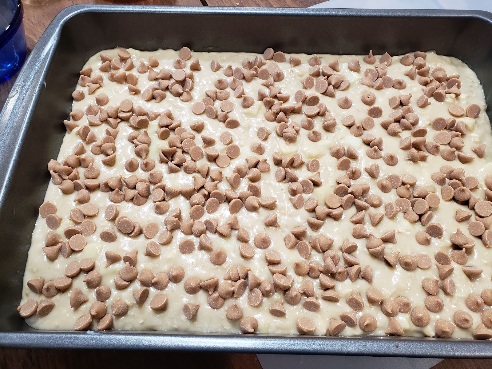 My Patchwork Quilt: APPLE-SCOTCH SNACK CAKE