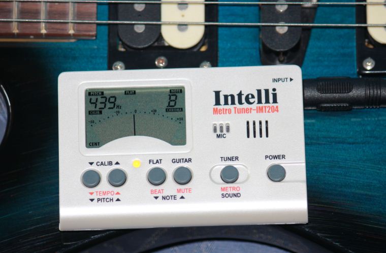 Part 2: Guitar Tuner - Intelli Metro Tuner-IMT204