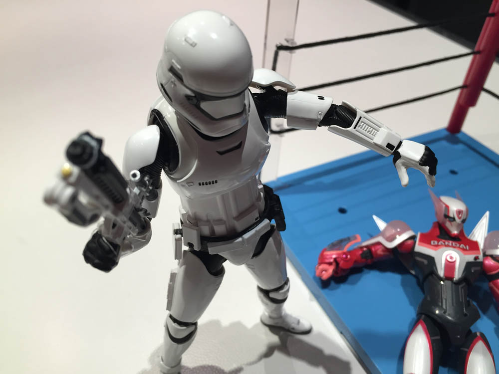 Commando Hot Toys, Masterpiece Exhaust e Tracks, il fighissimo ...