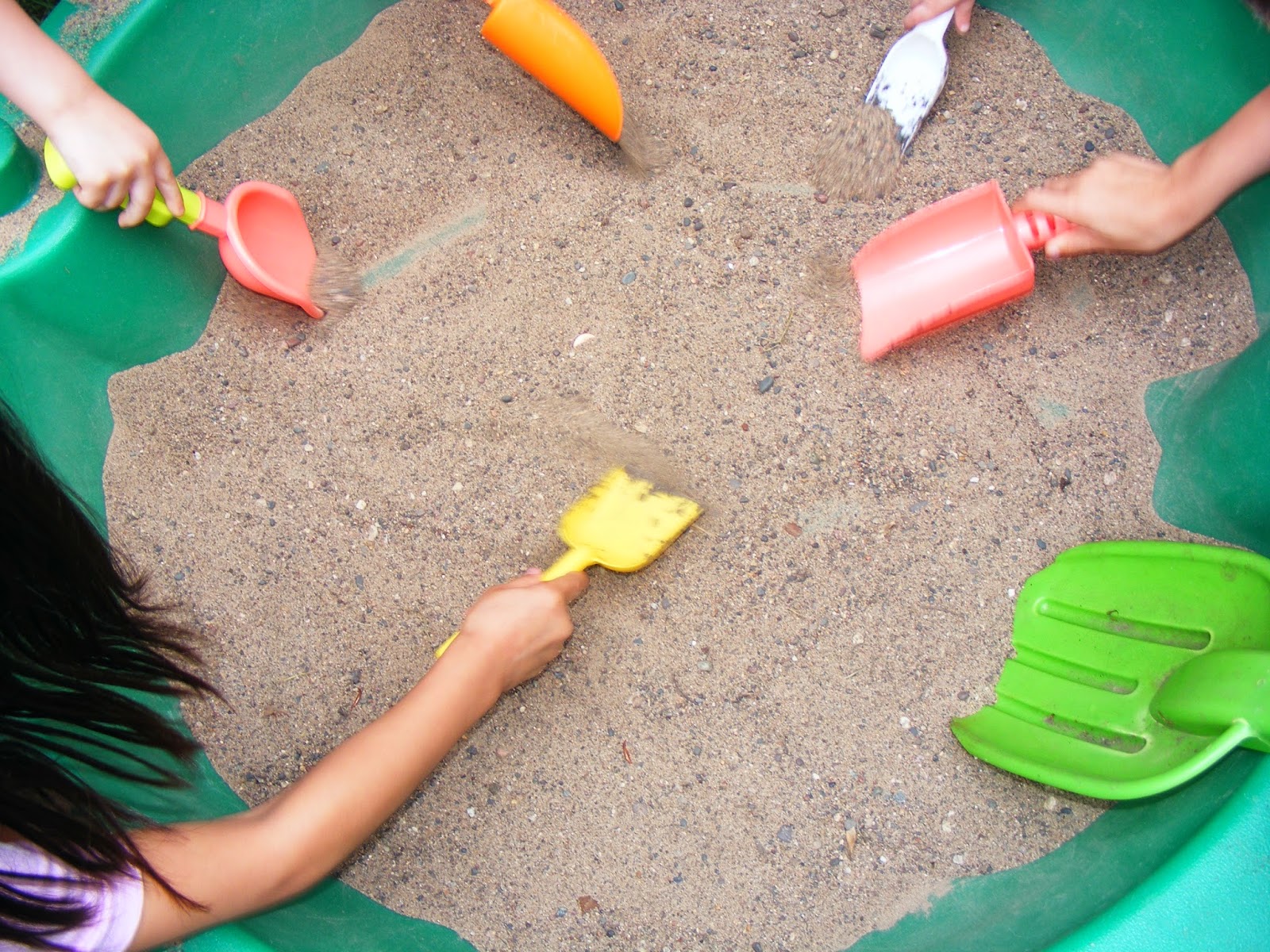Kidspert: Sensory Sandbox Game: Digging for "Gold"