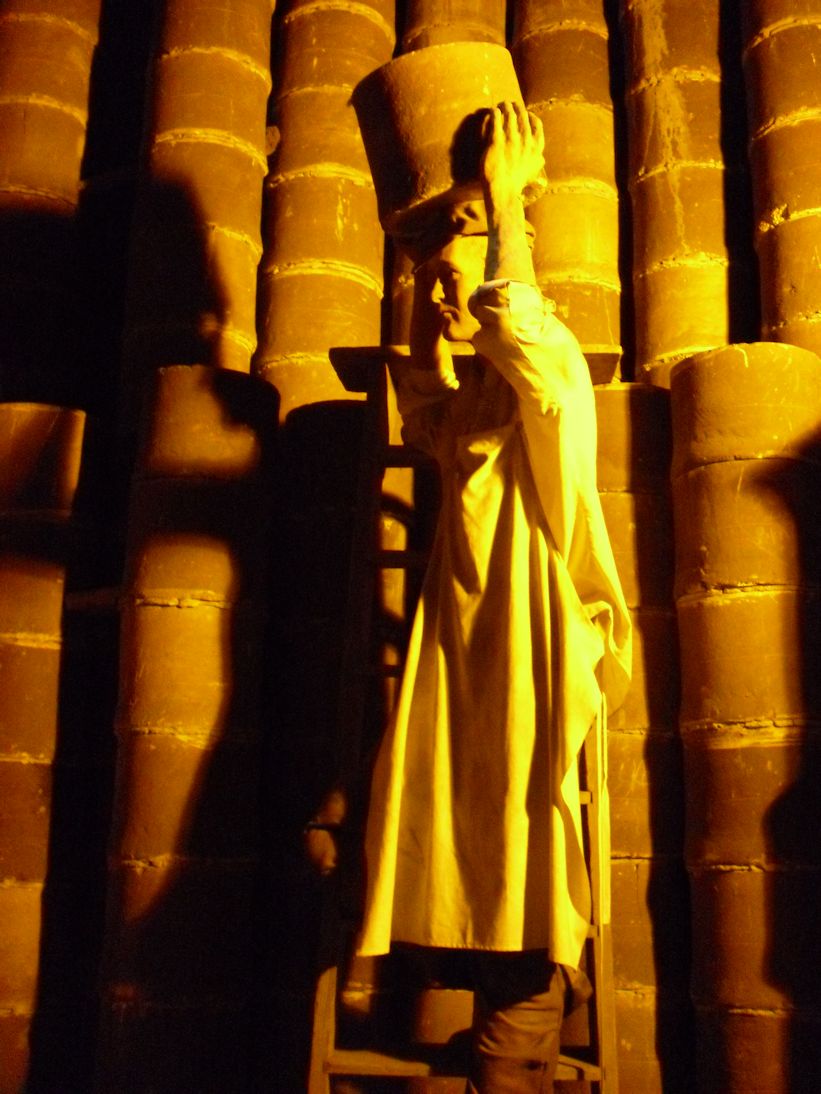 Many Meetings: At Last! A Saggar Maker's Bottom Knocker!!