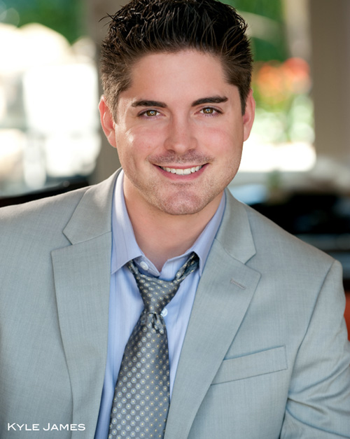 Eyecons: MODEL MONDAY: KYLE JAMES