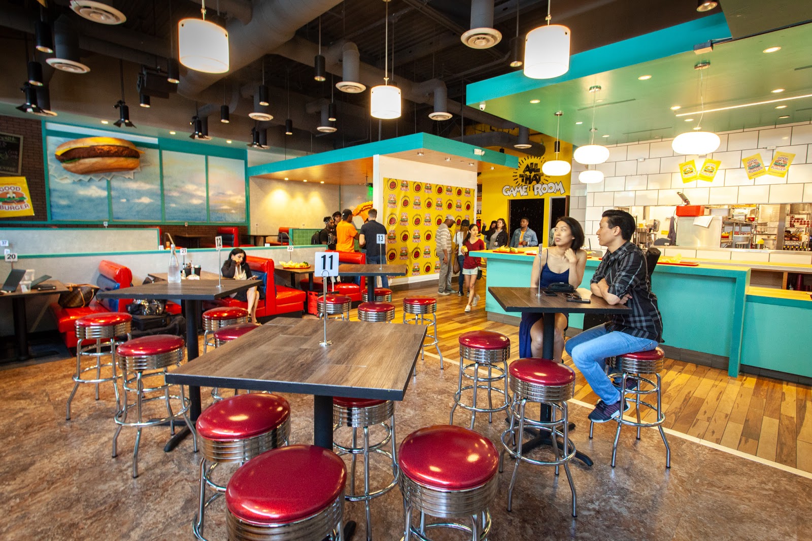 NickALive!: Nickelodeon Orders Up All That-Inspired Good Burger Pop-up ...