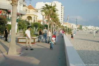 Adventures in Spain: Things to do on the Paseo and Beaches of Rota