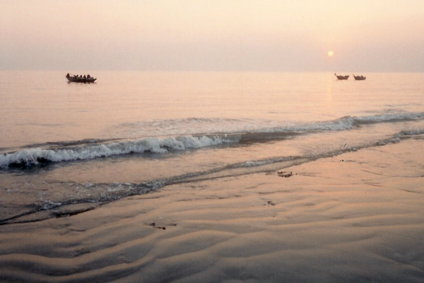 Bakkhali Tourism - Bakkhali Travel Guide - Sightseeing, Accommodation ...