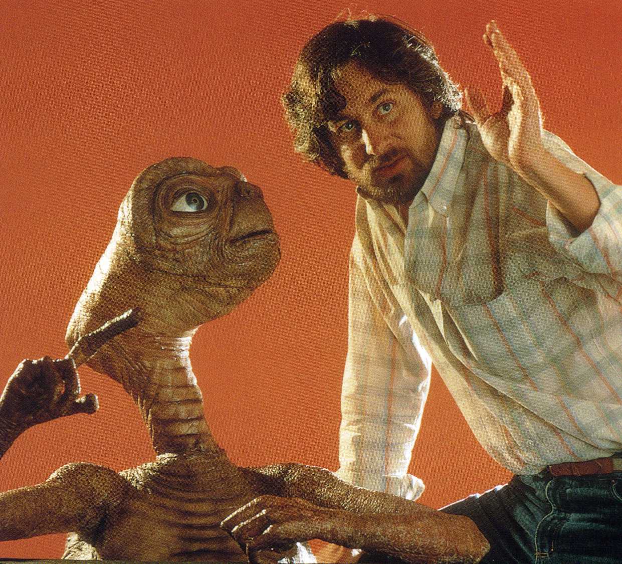 10 Behind The Scenes Photos From E.T. The Extra Terrestrial