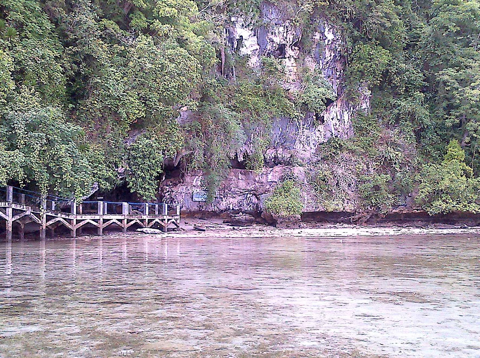 The Dyslexia Adventures: Palawan's secret: Tabon Cave
