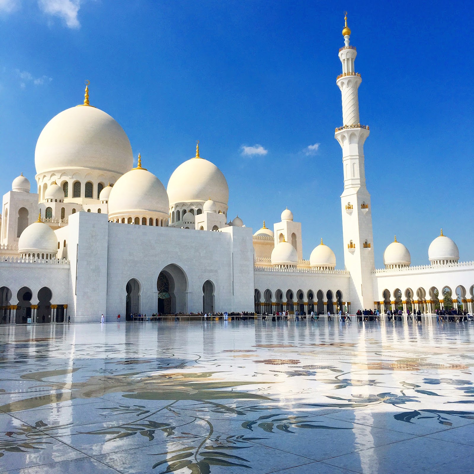 Experience Sheikh Zayed Grand Mosque : A Visual Guide | Our Dubai Life