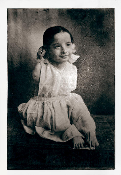 Under Every Tombstone: THE ARMLESS WONDER - Martha Morris