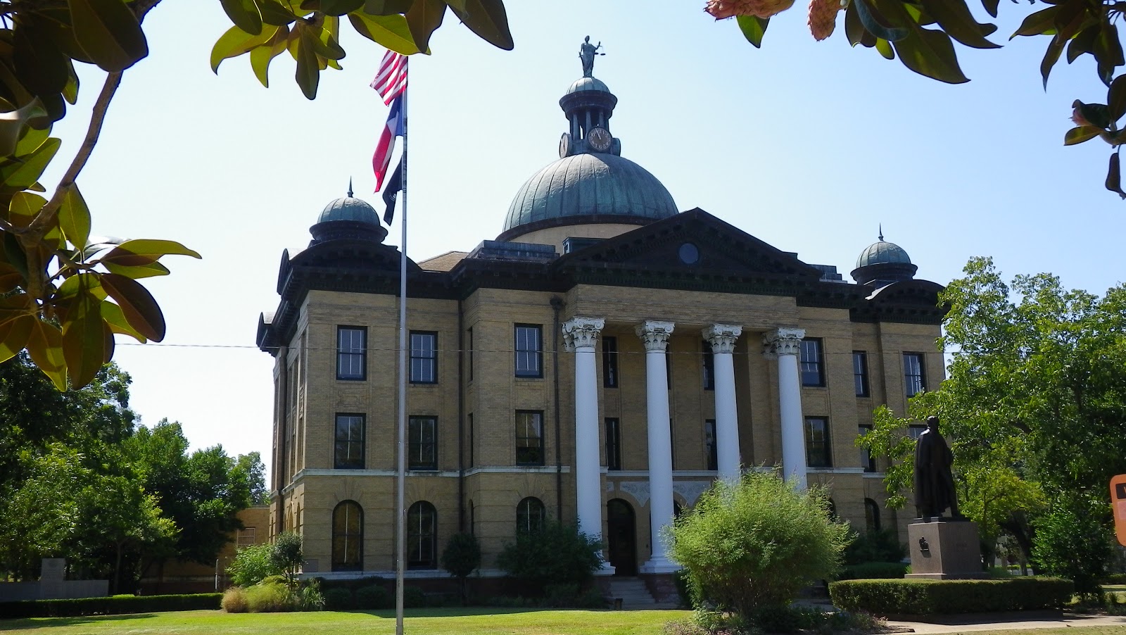 Texas Courthouse Tour: 9/10 - 9/11/11: Columbus, Wharton, Bay City ...