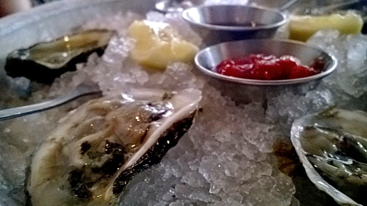 KEN & COOK - e a t e r y R O W