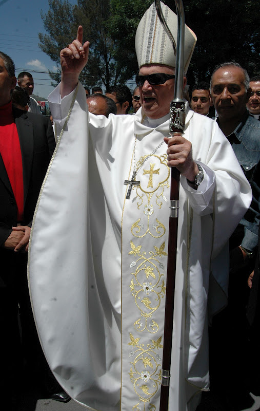 Cronista de Ecatepec: Onésimo Cepeda ofició la última misa como obispo ...