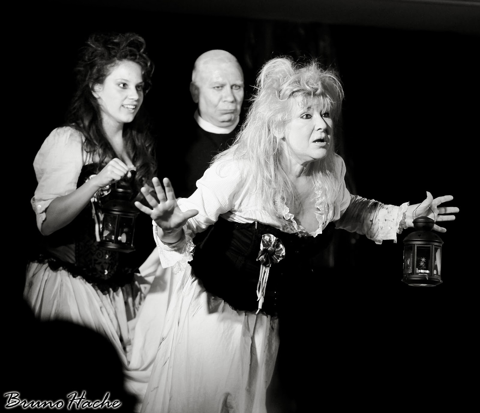 LUZ Y MI VISOR by Bruno Hache