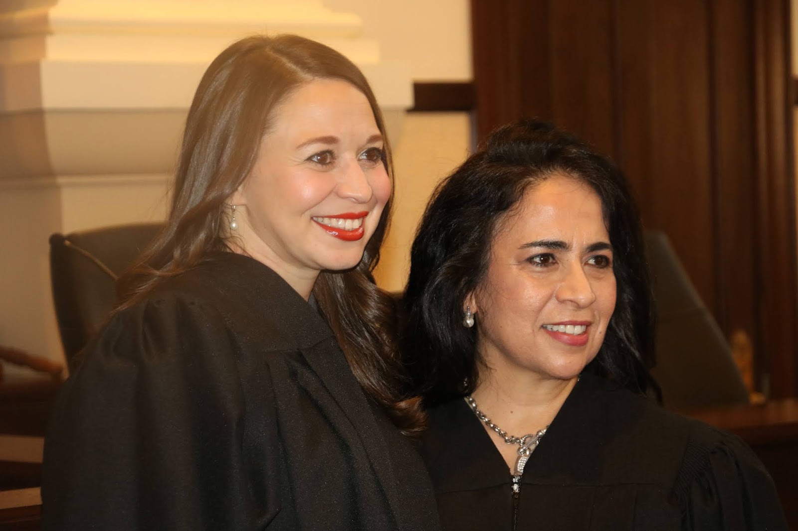 Walker Report - Shedding Light on Bexar County: Monique Diaz sworn in 4 ...