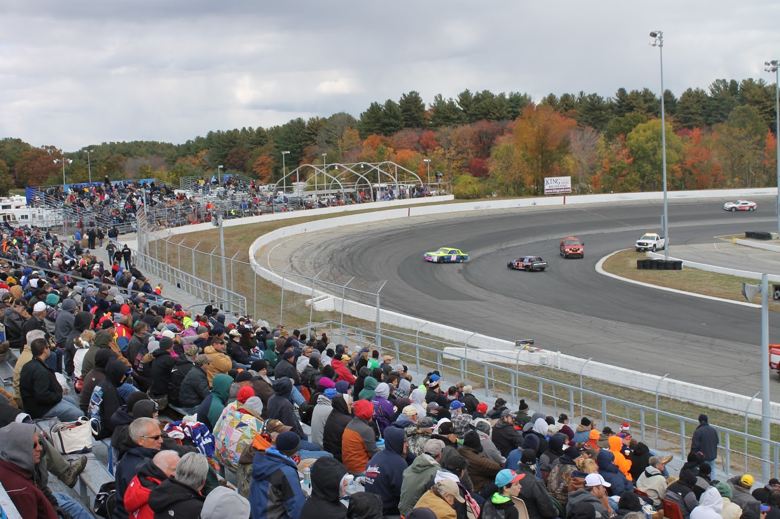 Race Chatter on WNRI.COM, 99.9 fm, 1380 am, Tune in radio, Alexa, Apple ...