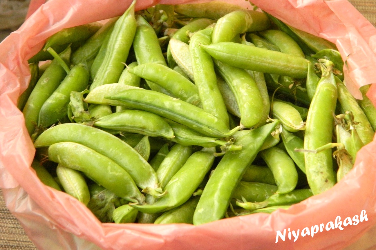 Niya's World: Mutter Fried Rice / Fresh Green Peas Fried Rice