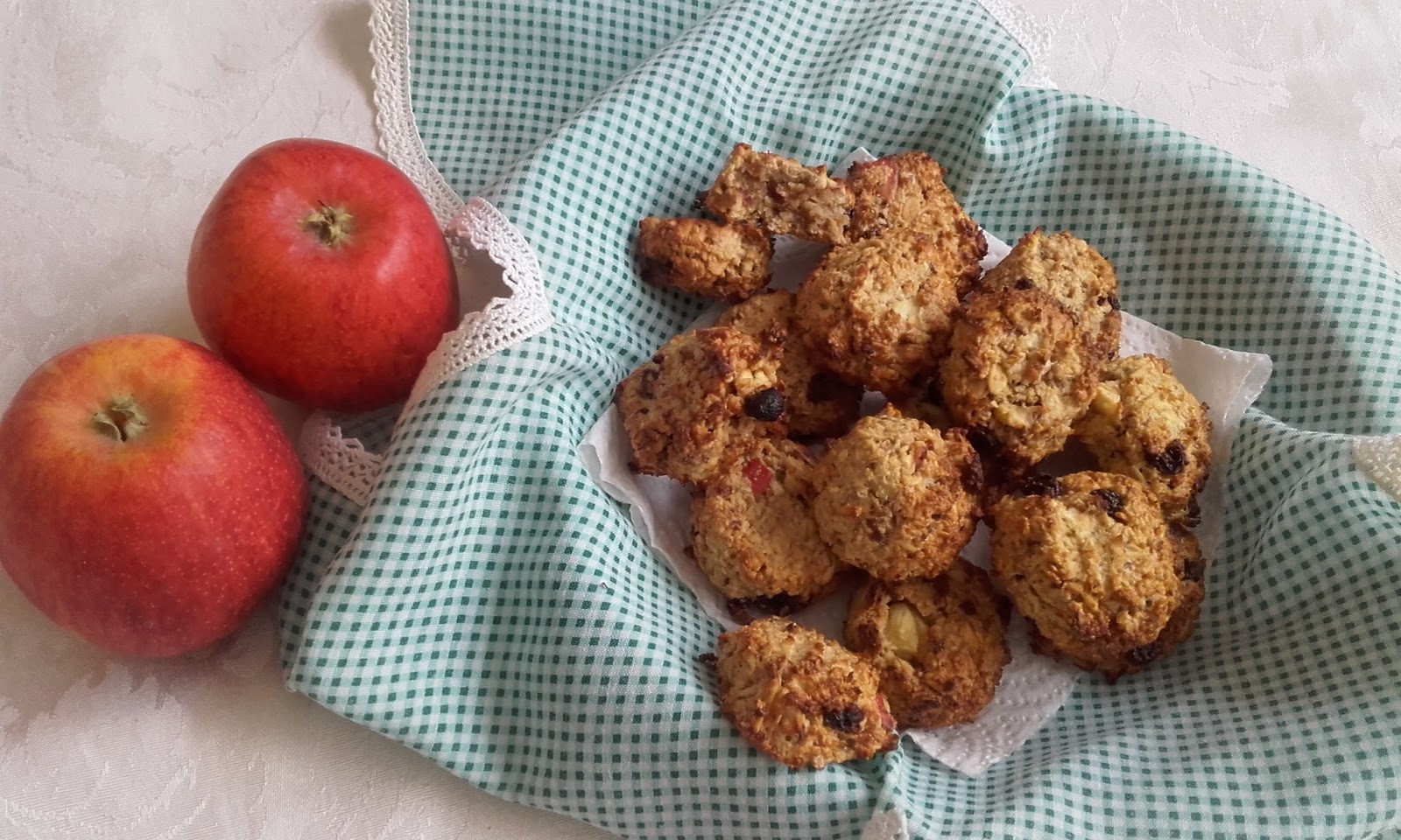 Prata da Casa: Biscoitos de aveia e maçã