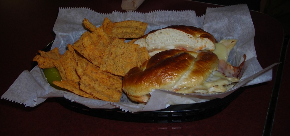 Eat and Critique !: Cool Beans Java Cafe