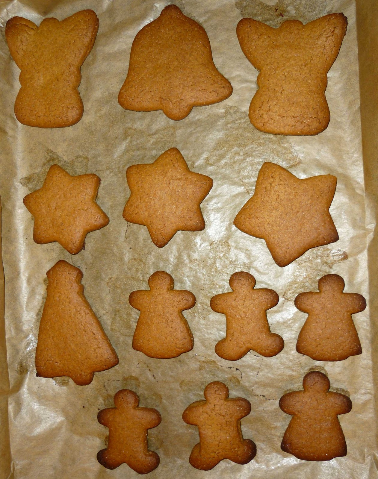 Marzipan's Cakes: Christmas gingerbread - 4/12/11