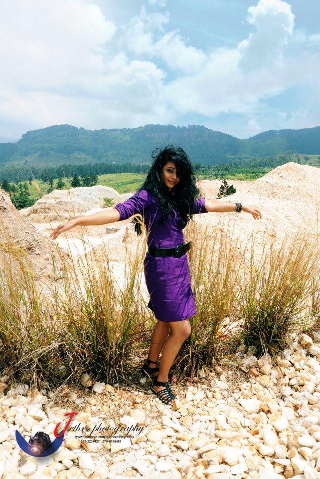 Shashini_Dilukshi New Picture Gallery - Lanka Space