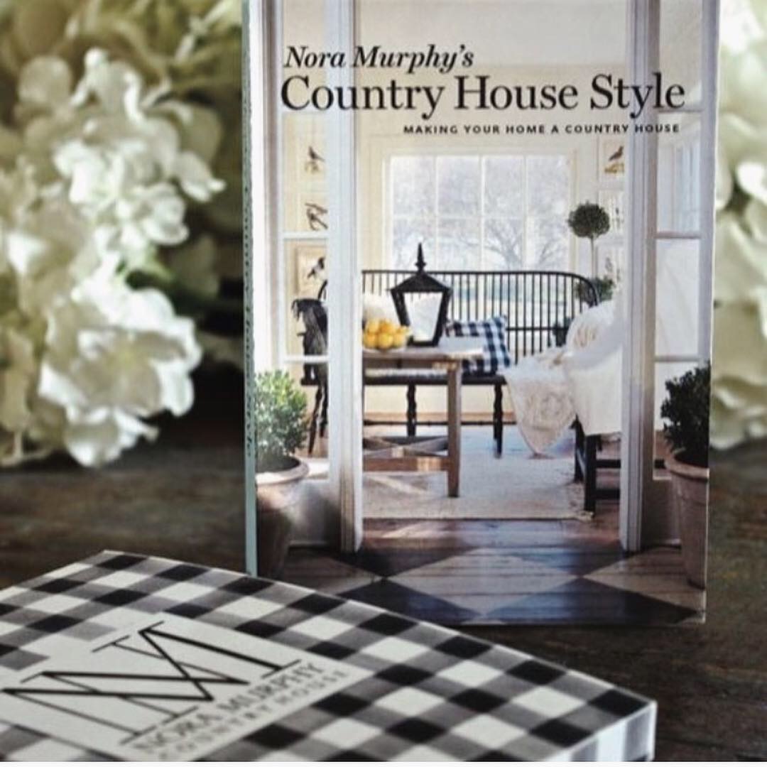 Maison Decor: Nora Murphy Country House Style Book Giveaway