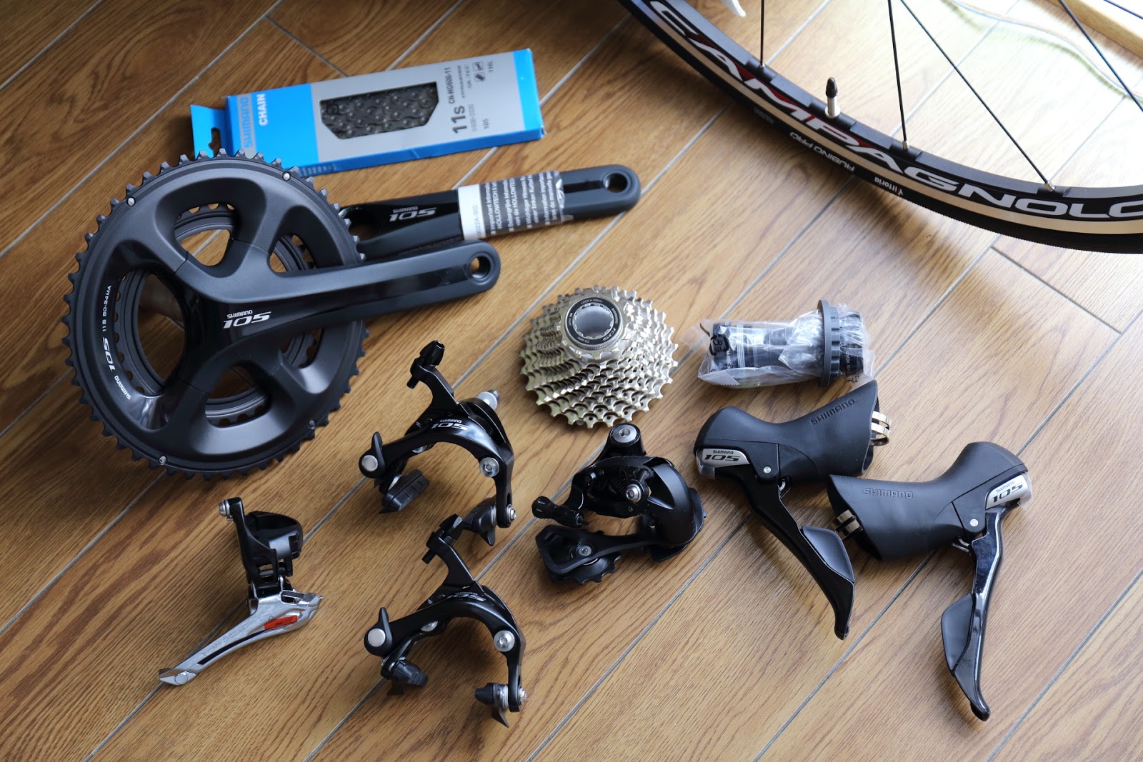 enjoy cycle life @ plus: SHIMANO 105 5800 Groupset