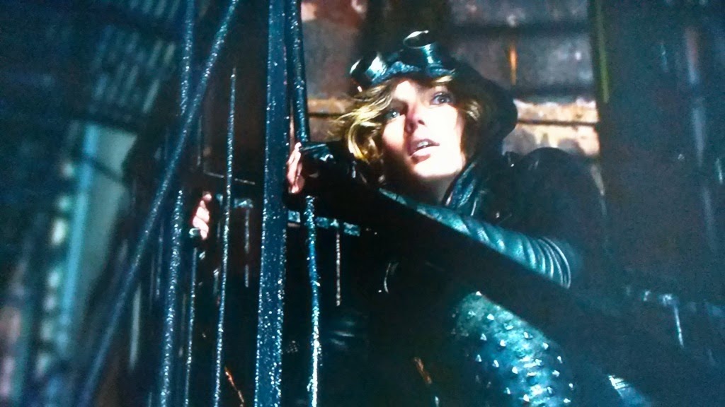 Dark Knight Dave's Batman Blog: Gotham - Pilot