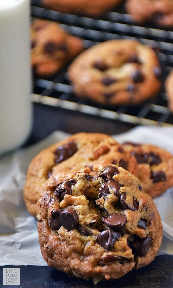 Chocolate Chip Butter Pecan Cookies | Life Tastes Good