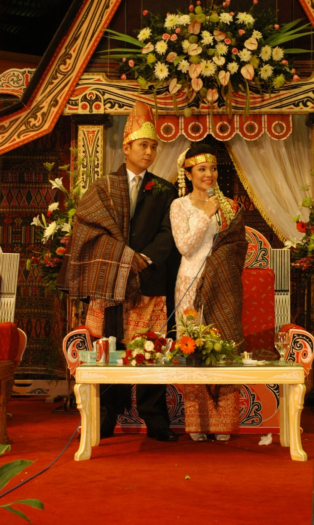 Kebaya Pengantin Orang Batak - Media Informasi