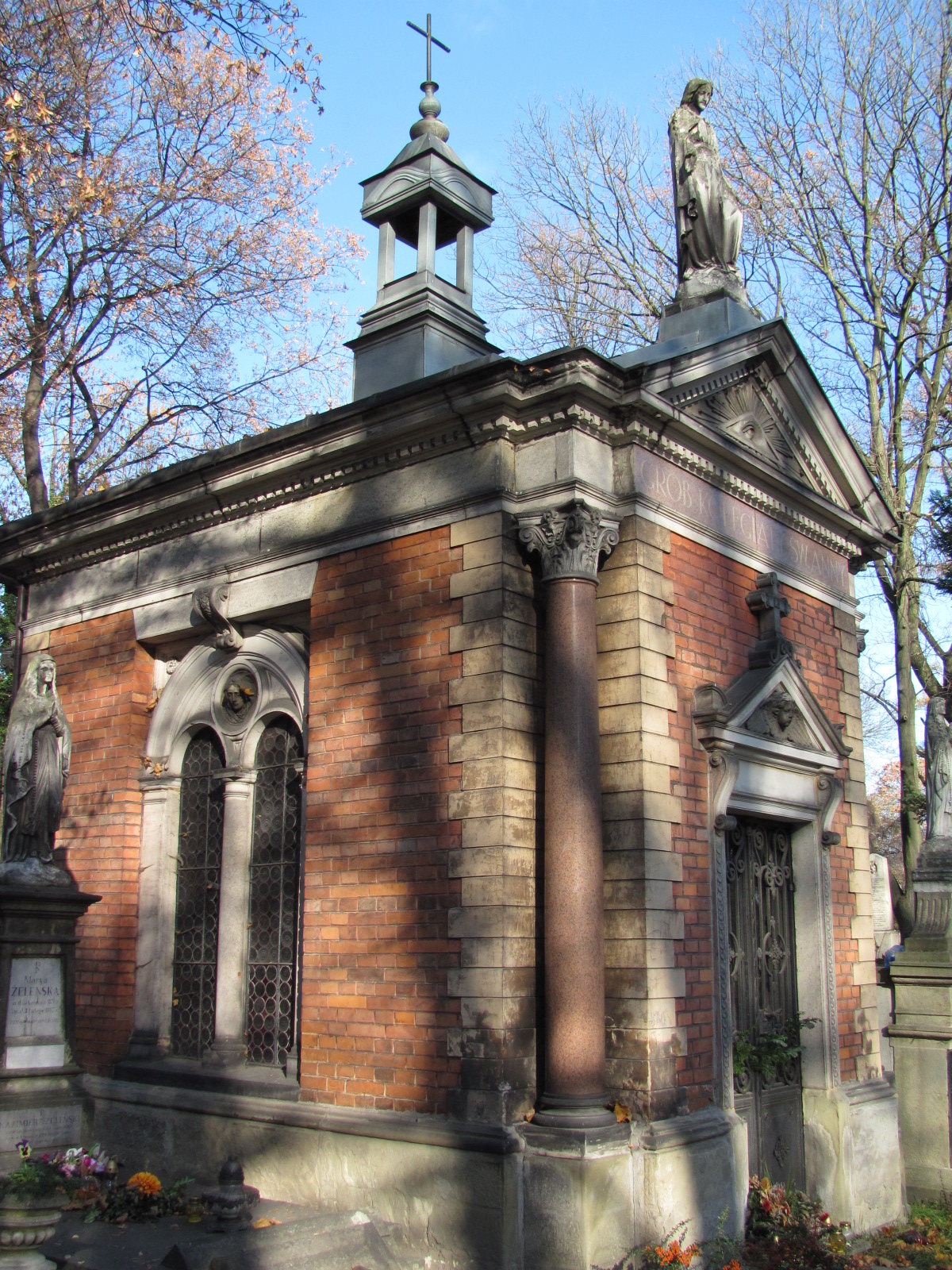 Te igitur: November on Catholic Cemeteries