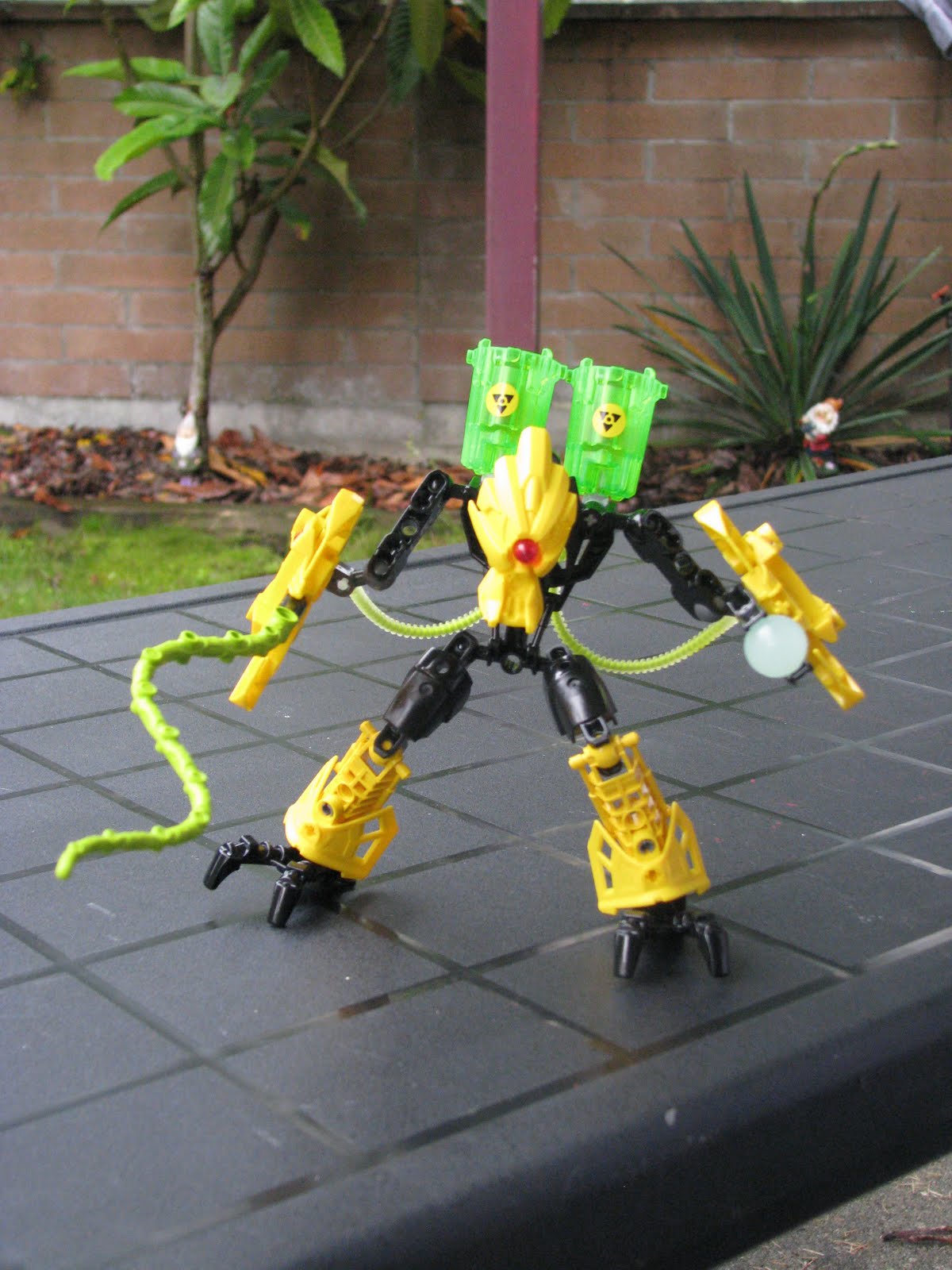 Nicholas's Lego Creator Blog: Meet Meltdown and Striggner my Lego Hero ...