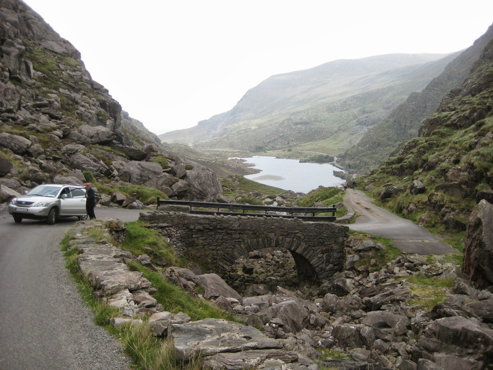 HOLIDAYS in IRELAND: Killarney and the Gap of Dunloe with Irish ...